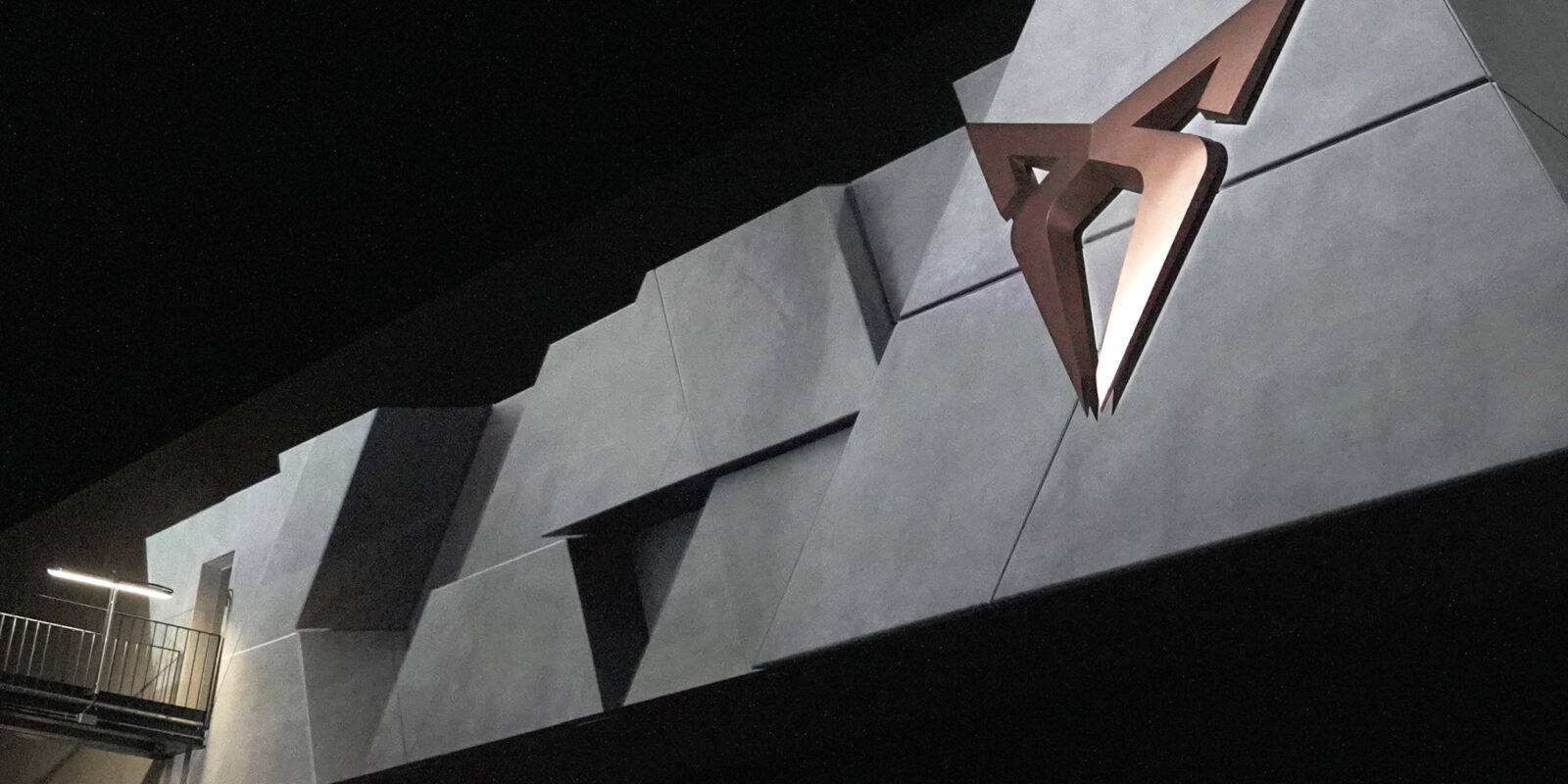 Cupra Headquarters Projection Mapping Opening Event - Tigrelab