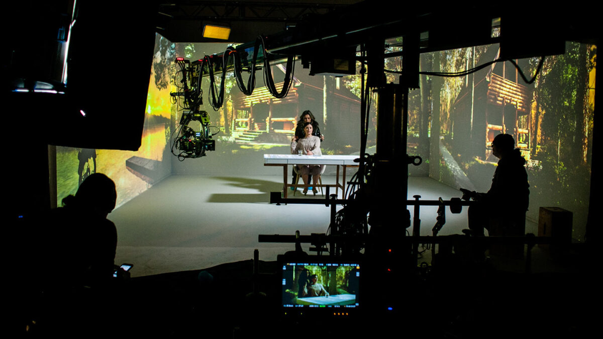 CIBC TV Commercial, Projection Mapping Set Design - Tigrelab